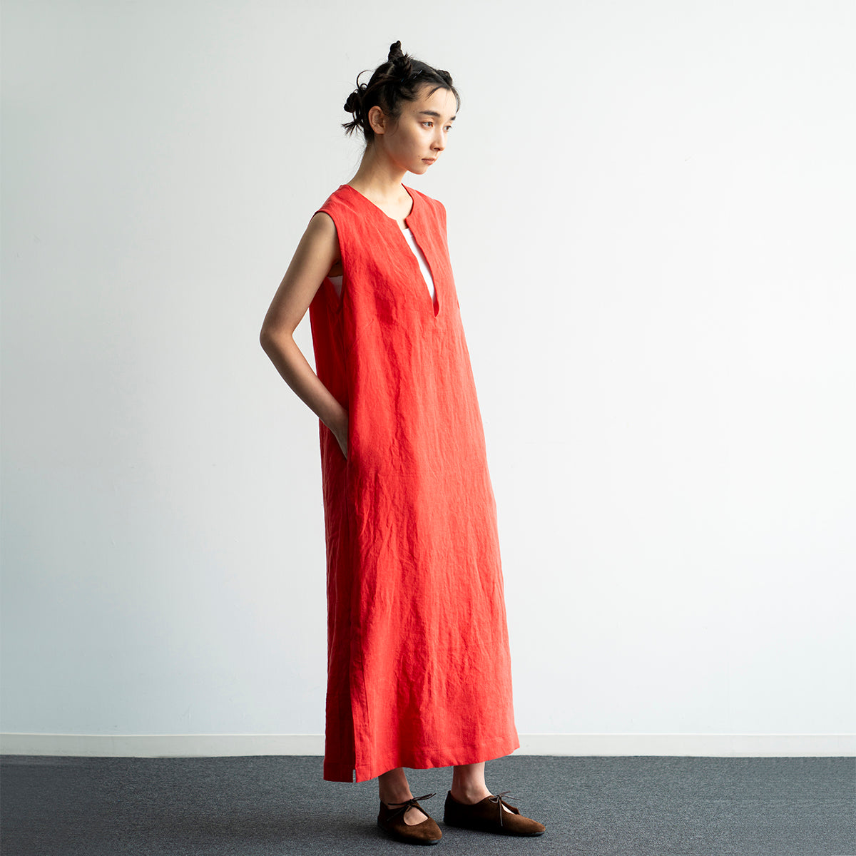 LINEN NO SLEEVE ONE PIECE – MANON ONLINESTORE